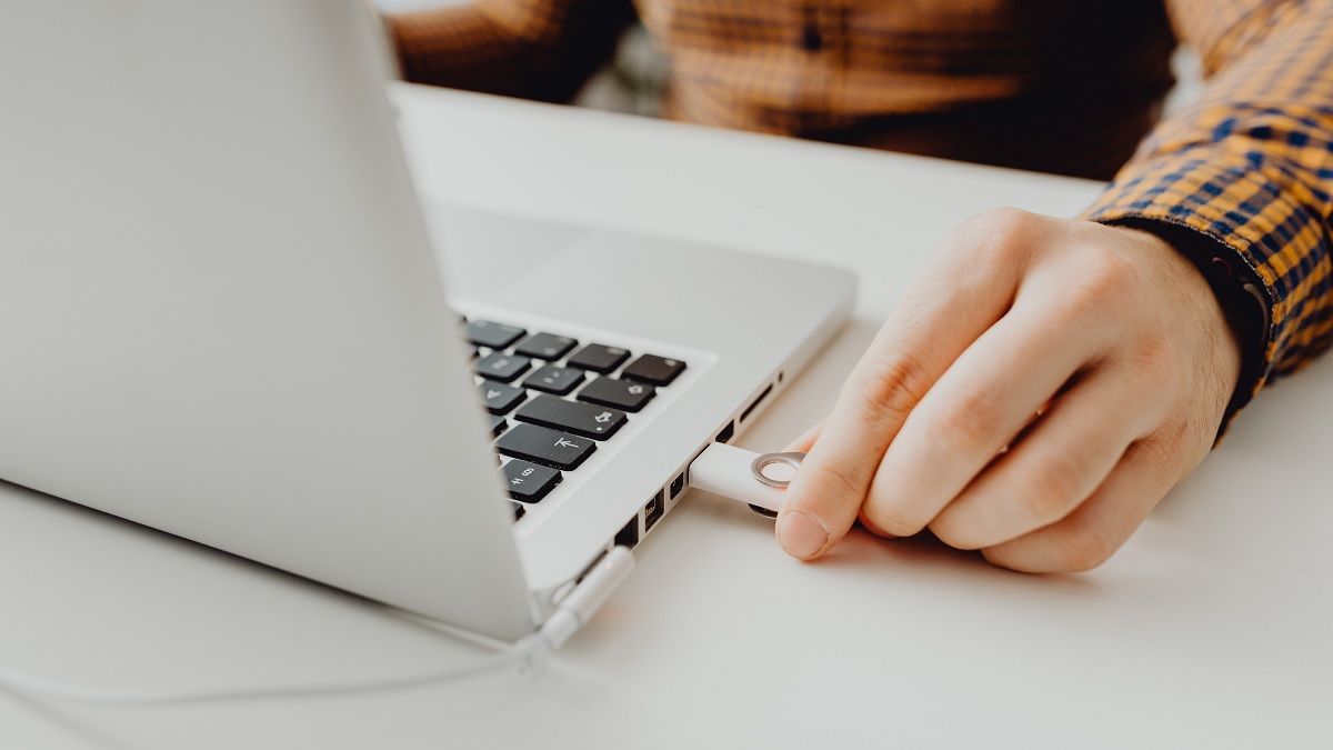 Memahami Fungsi dari Perintah Format di Windows, Mac dan Linux - PCMAX